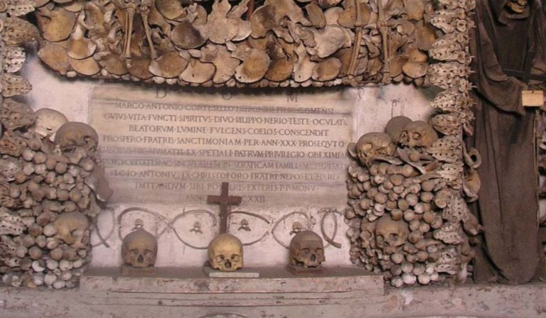 Capuchin Crypt in Rome Photos, History & Tickets for 2024