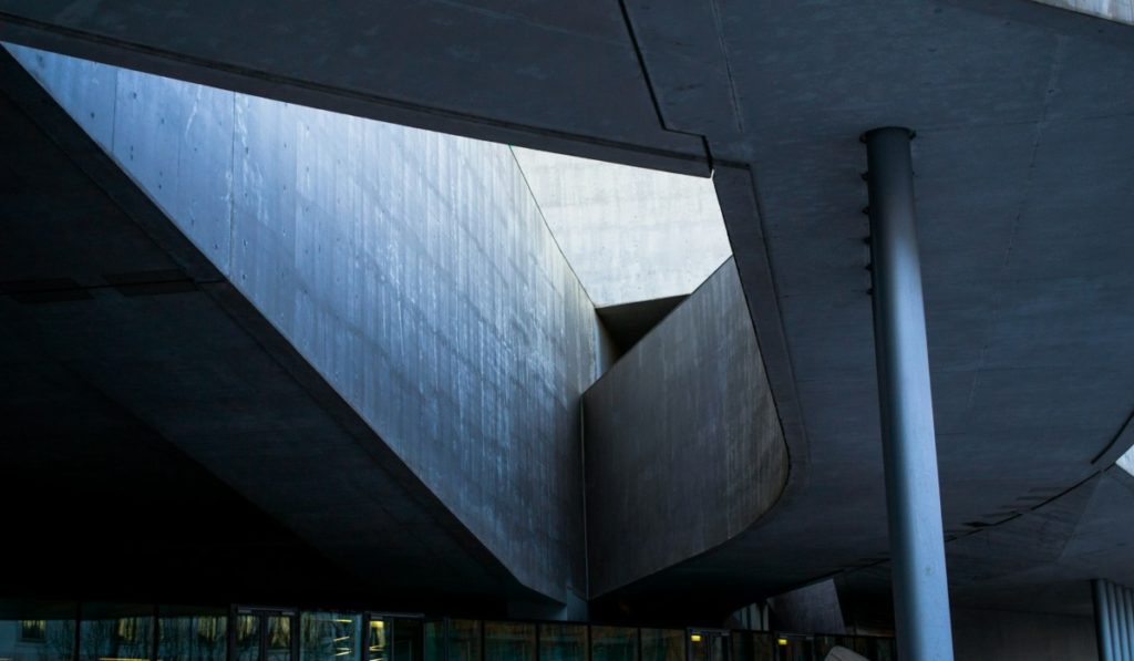 MAXXI Museum Rome Guide: History, Construction & Architects